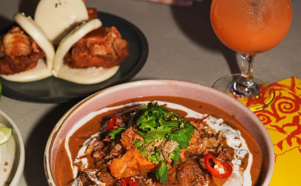 Lyra Greek Restaurant: 50% off the first table of the night with First ...